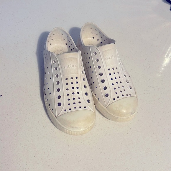 Native Shoes | Shoes | White Girls Natives 2c | Poshmark